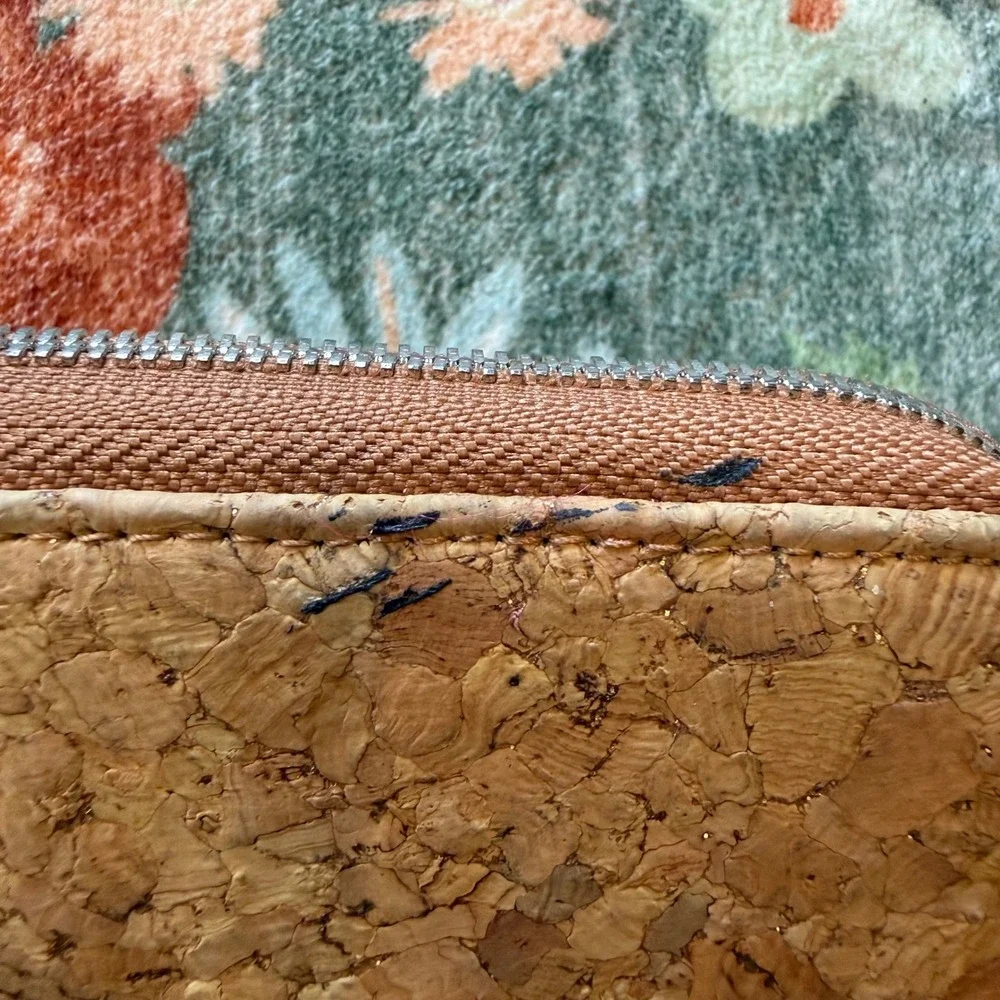 thirty-one | Bags | Jewell By Thirtyone Cork Zip Around Wallet Gold ...